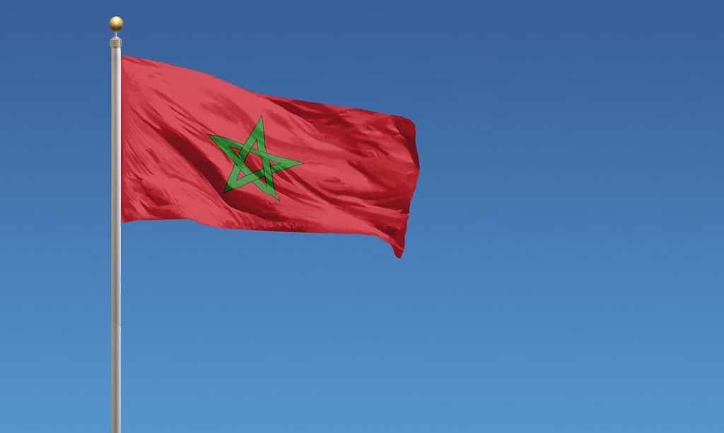 5 lá cờ xanh và đỏ: capgamma8989